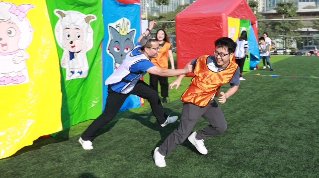 ...#灰太狼 的经典语录是什么?请把评论区炸开花!ߤ� #喜羊羊与灰太狼