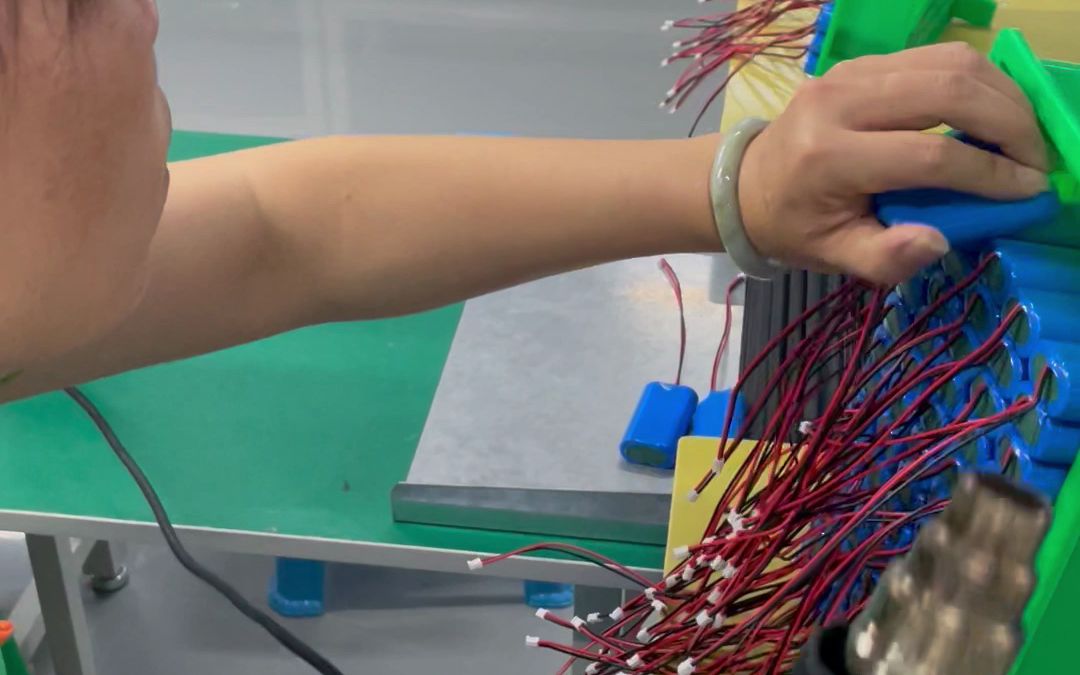 18650电池组是怎么包裹的?