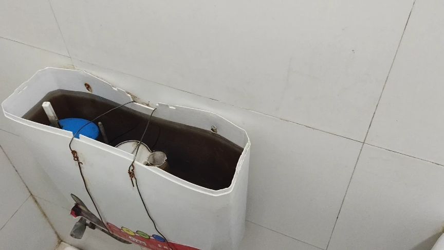 不用水,水表还走,看看什么原因
