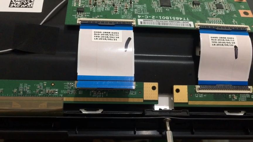 详解:L49M5-AZ小米液晶电视黑屏故障的判断与维修