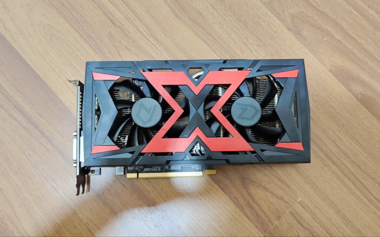 迪兰恒进RX588战神X开机黑屏风扇狂转一会不转结果发现还不是矿卡