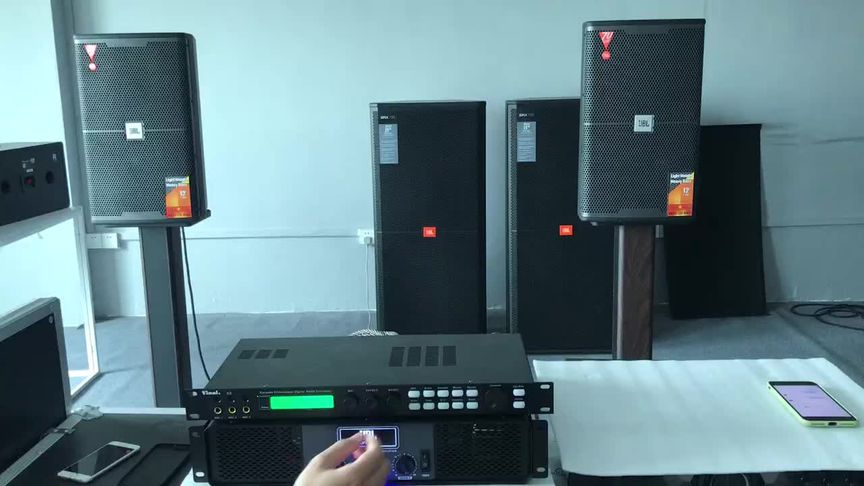 数字功放和韵乐X5效果器,配搭JBL6120音箱,低频足,声音准