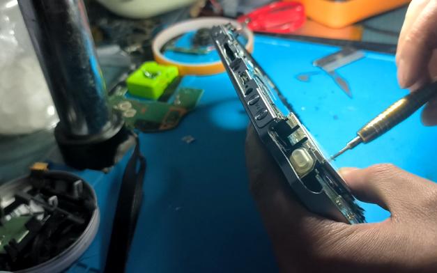 第二部分psv1000换屏教程