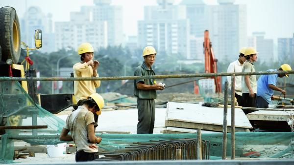 对话李守镇:工会有义务帮农民工“讨薪”