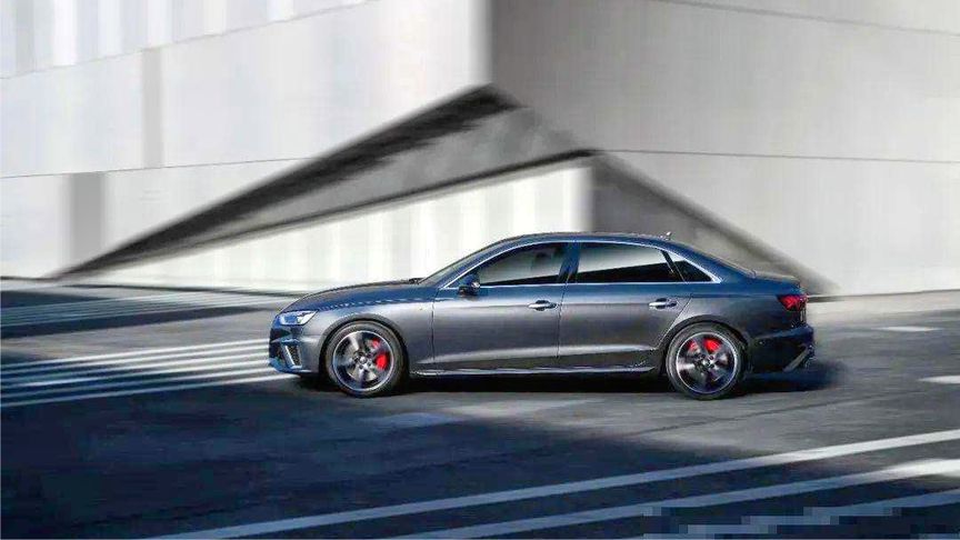 奥迪A4L自己清洗空调后风机不转了是怎么回事?