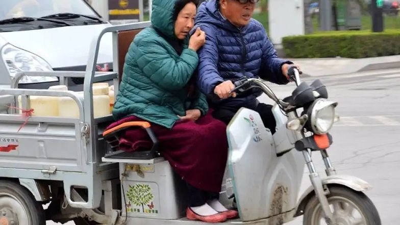 老年代步车要驾照,还有3种替代品无需驾照,解决老年人出行难题