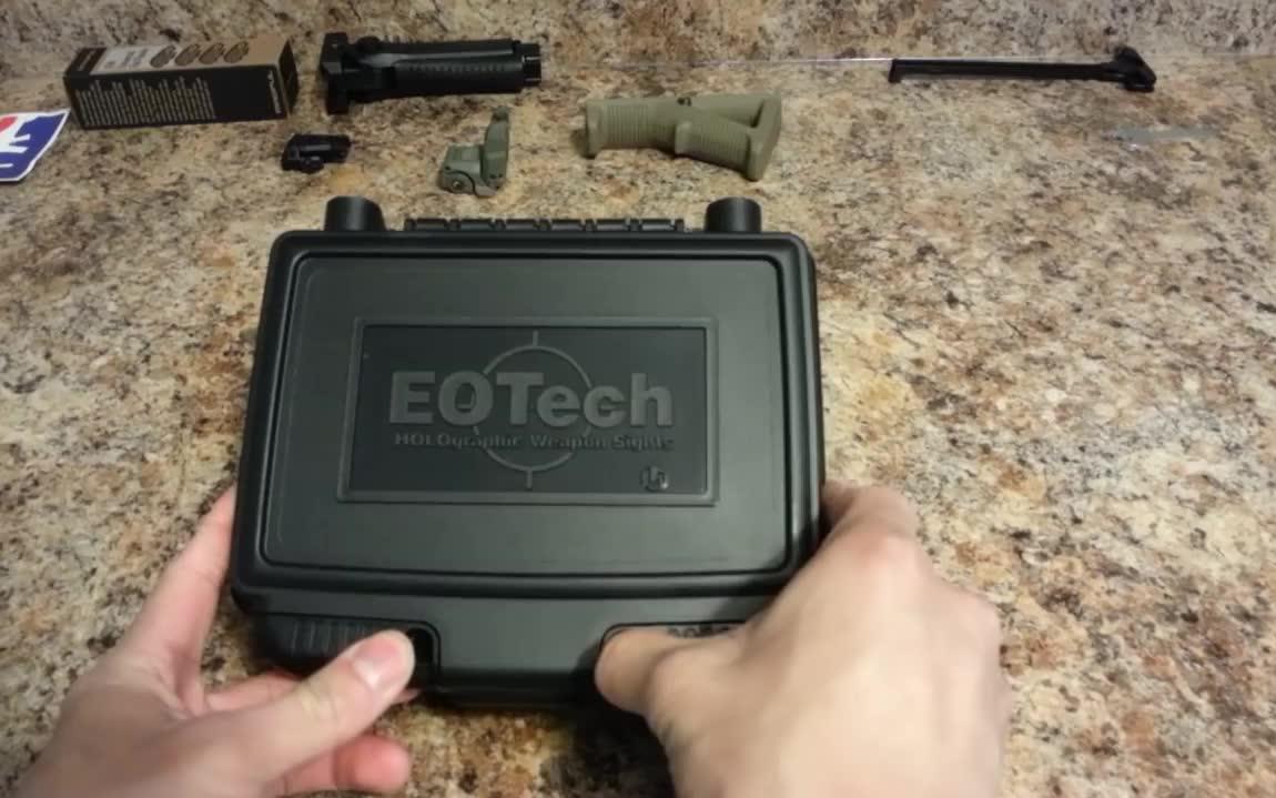 EOTech 全息瞄准镜开箱体验(全息瞄准镜 vs 红点瞄准镜)(生肉)