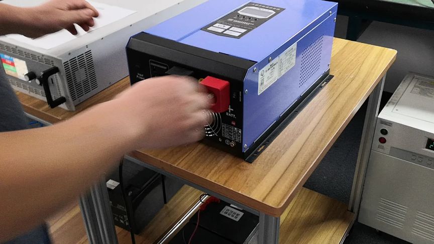 教大家测试逆变充电带UPS功能一体机以及其使用方法