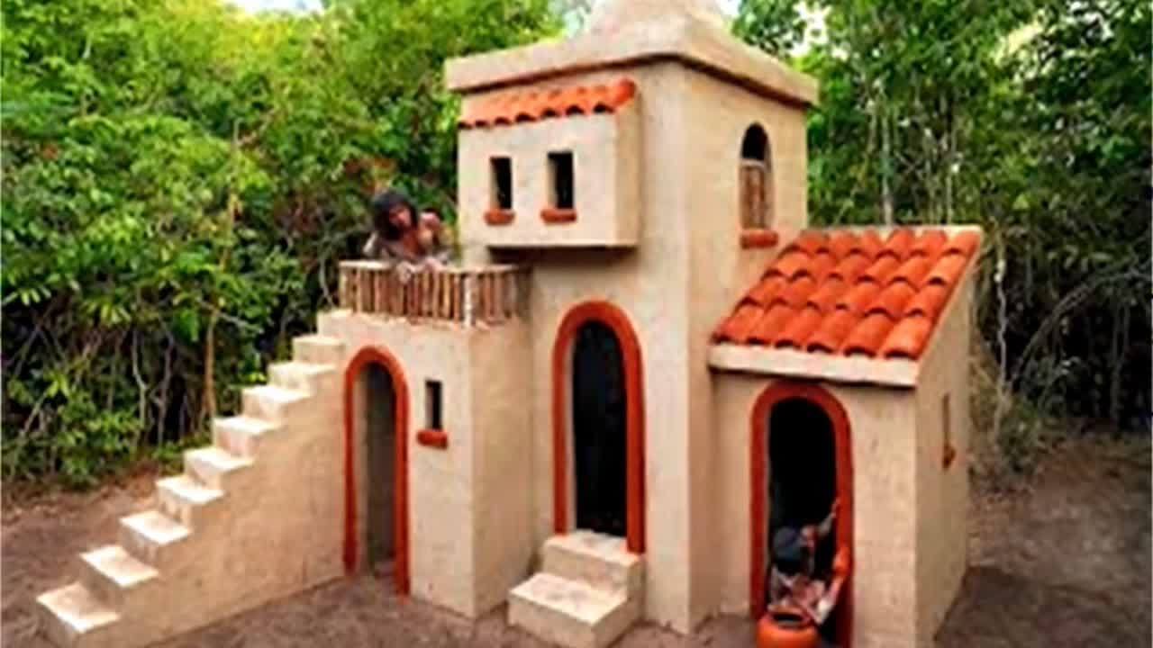 花了两天的时间在森林里建造最漂亮的房子