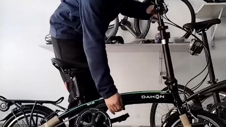 大行纵向折叠自行车jaa633。折叠更加顺滑