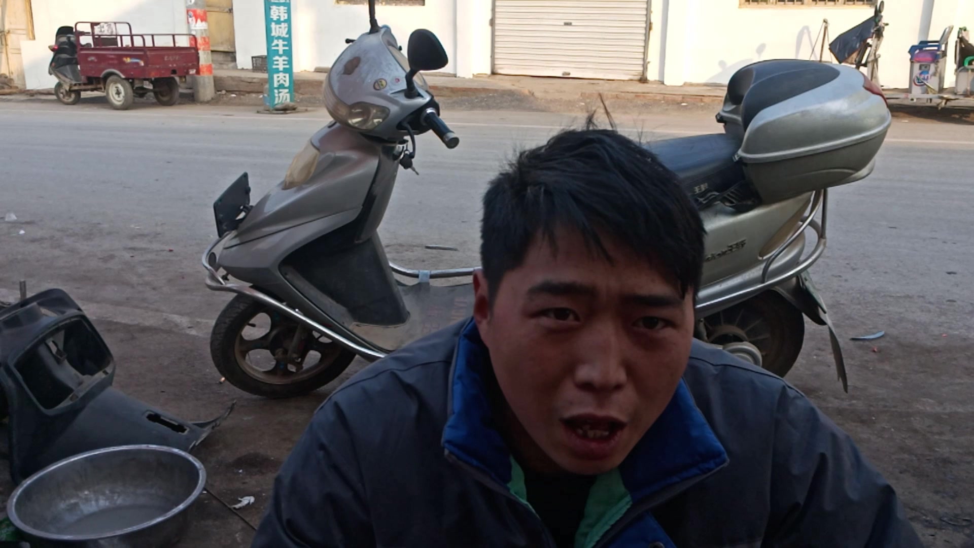电动车真空胎上隐藏的一个小技巧,只要看一个字母就知道质量好坏