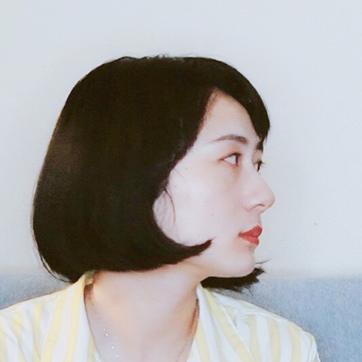 楼楼是卷发呀 