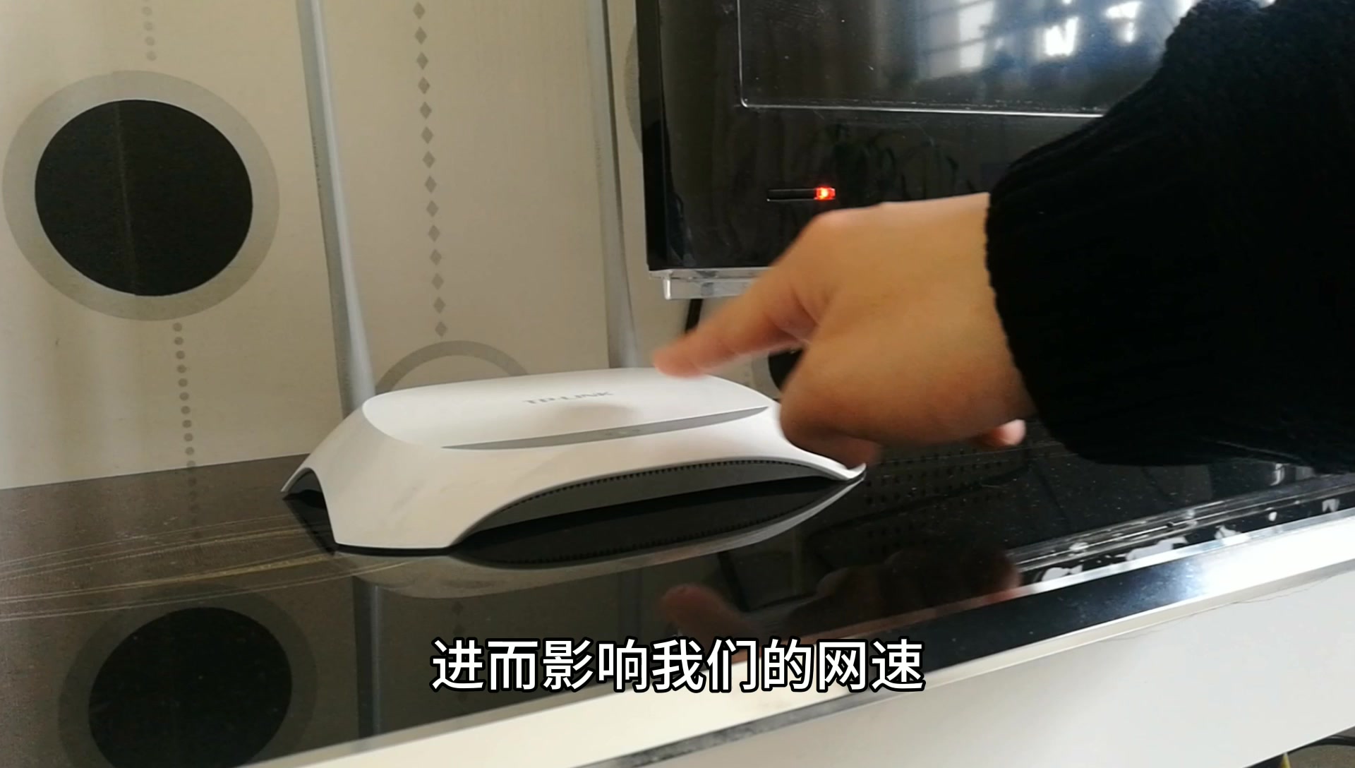 家里无线速度慢,老师傅告诉你简单一招,让你家wifi速度变得快起来
