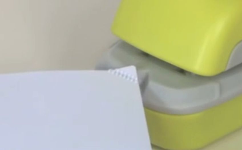 不用钉子就能用的订书机,比用钉子安全,什么原理?