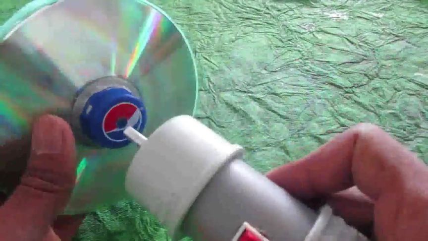 告别擦车擦到手软,教你制作一个电动洗车神器