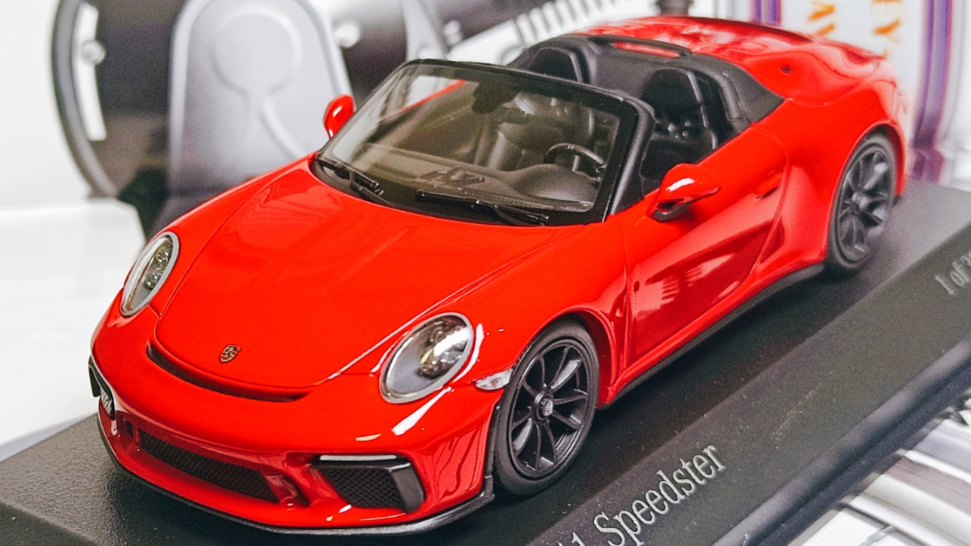 红红火火的保时捷911 speedster汽车模型ߚ