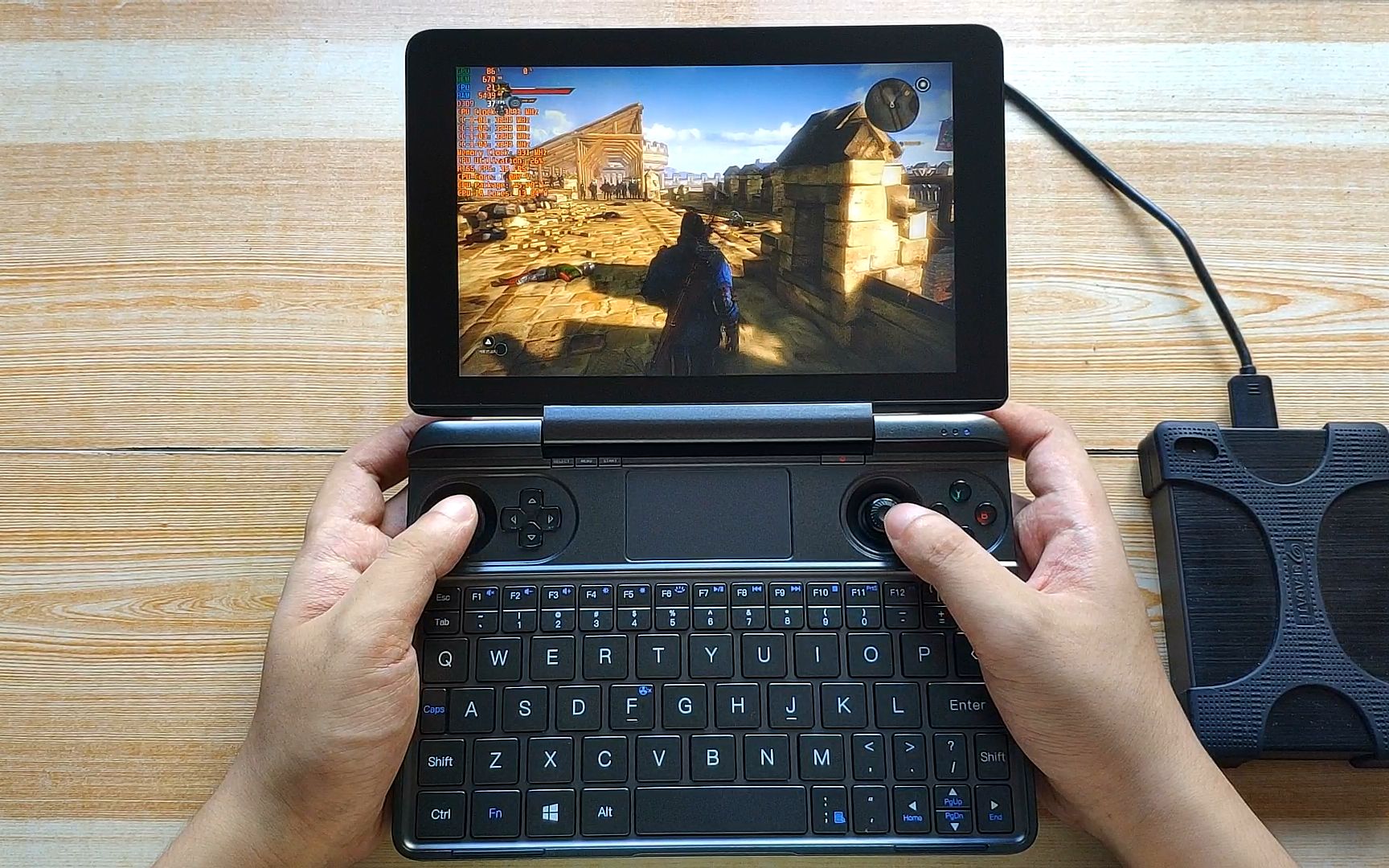 《巫师2:刺客之王加强版》——GPD WIN Max 8寸掌机 中高画质试玩 ...