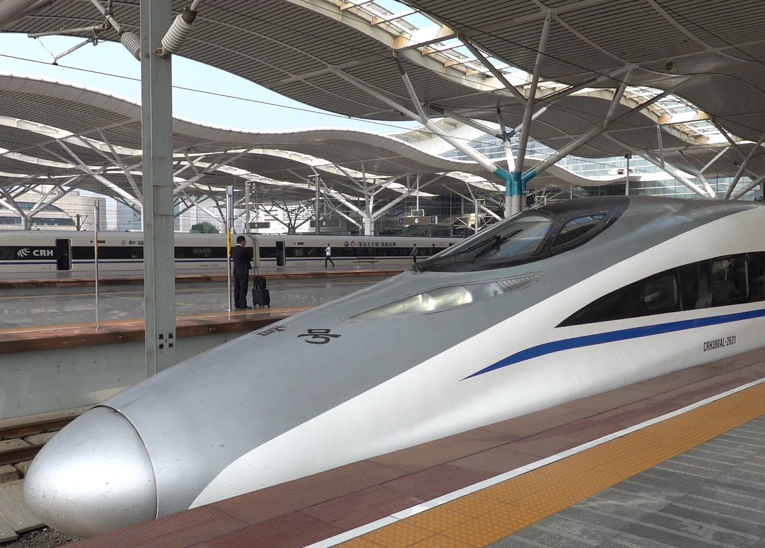 2023年10月29日,G1131次(襄阳东站-广州南站)本务中国铁路武汉局...