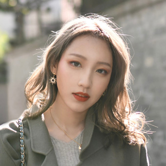 兔牙钱小兔 