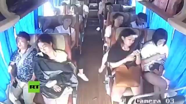 坐车不系安全带后果有多严重