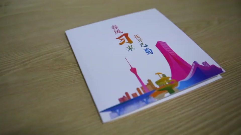 一份来自四川团的神秘礼物惊艳亮相两会现场,它究竟是个啥?快来,盘它...