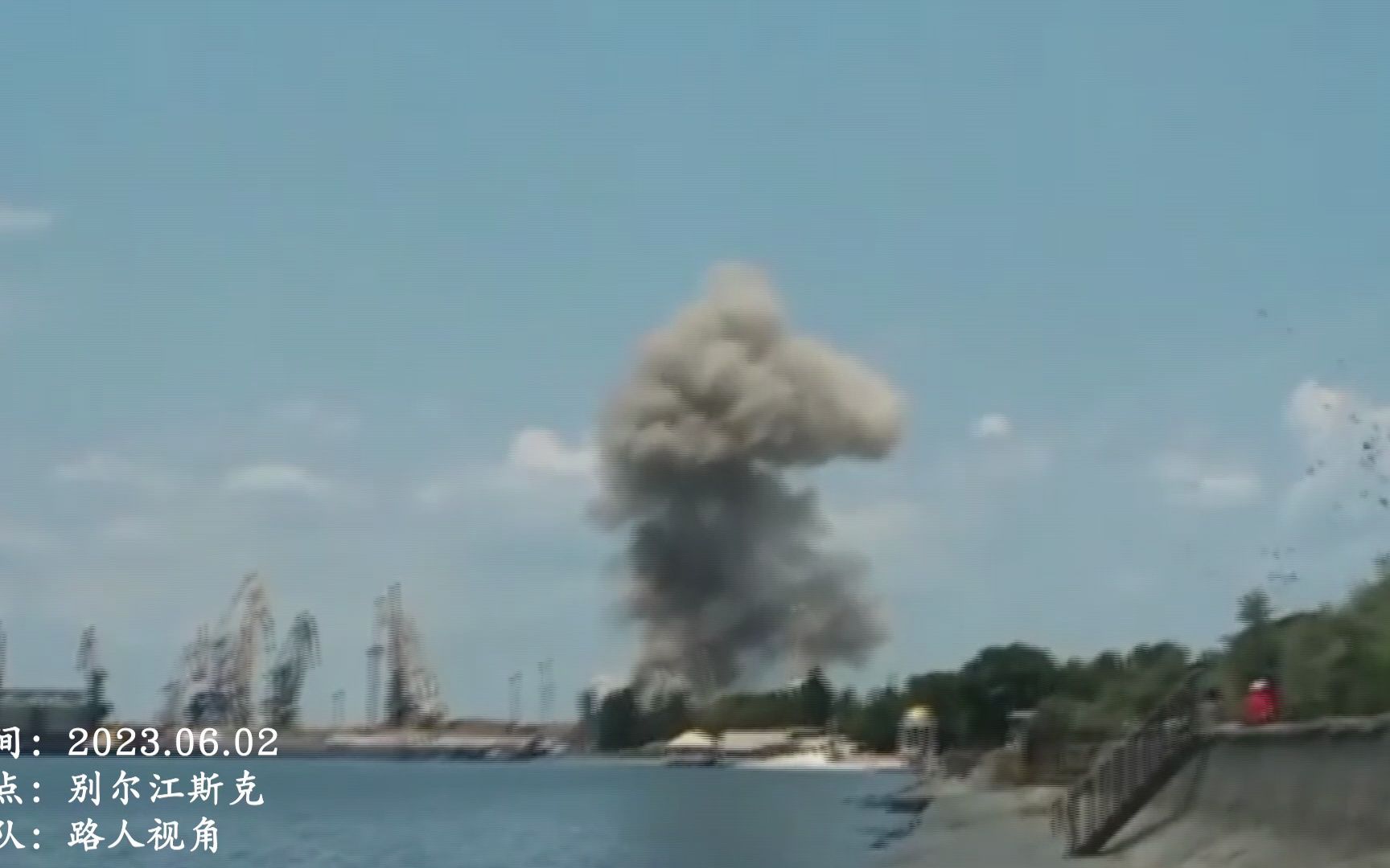 俄乌别尔江斯克,走哪打哪!俄黑海舰队迟早要完!乌军频繁打击港口和军舰