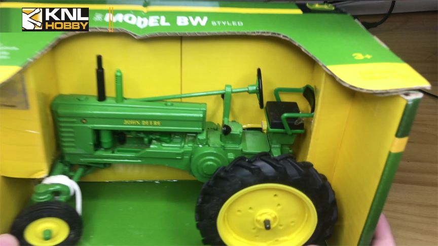 DEERE Model BW迪尔合金拖拉机农用汽车模型美国安徒ERTL 1/16
