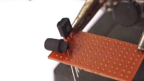 电工知识手工DIYDIY电子爱好者制作简单的接近传感器