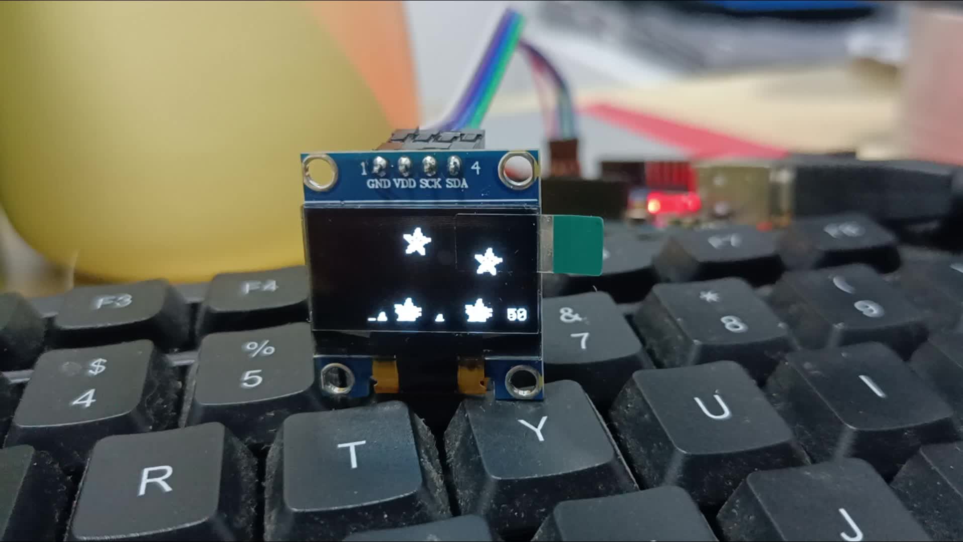 0.96寸OLED测试adafruit库小星星动画