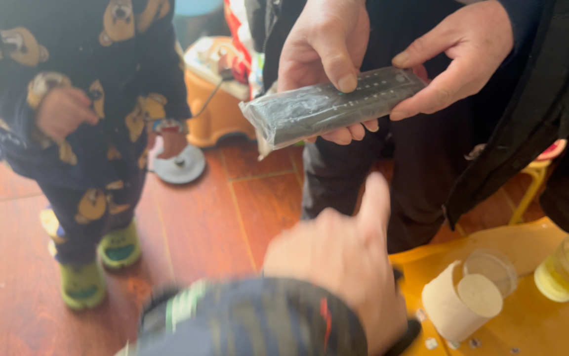 【装维瞿】多次上门重复教一遍又一遍切换信号源。现在这些辣鸡电视...