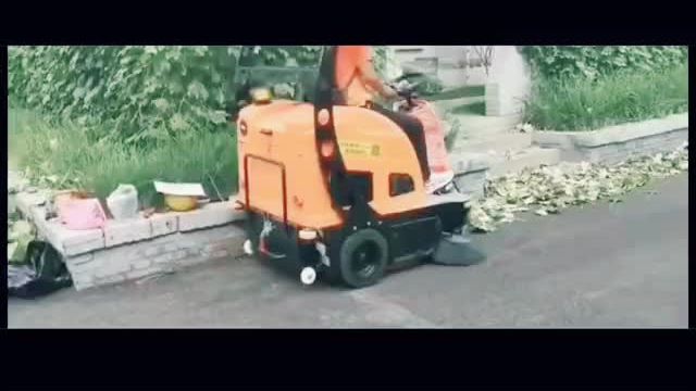 #扫地车驾驶室 #物联网工程 #物业设备