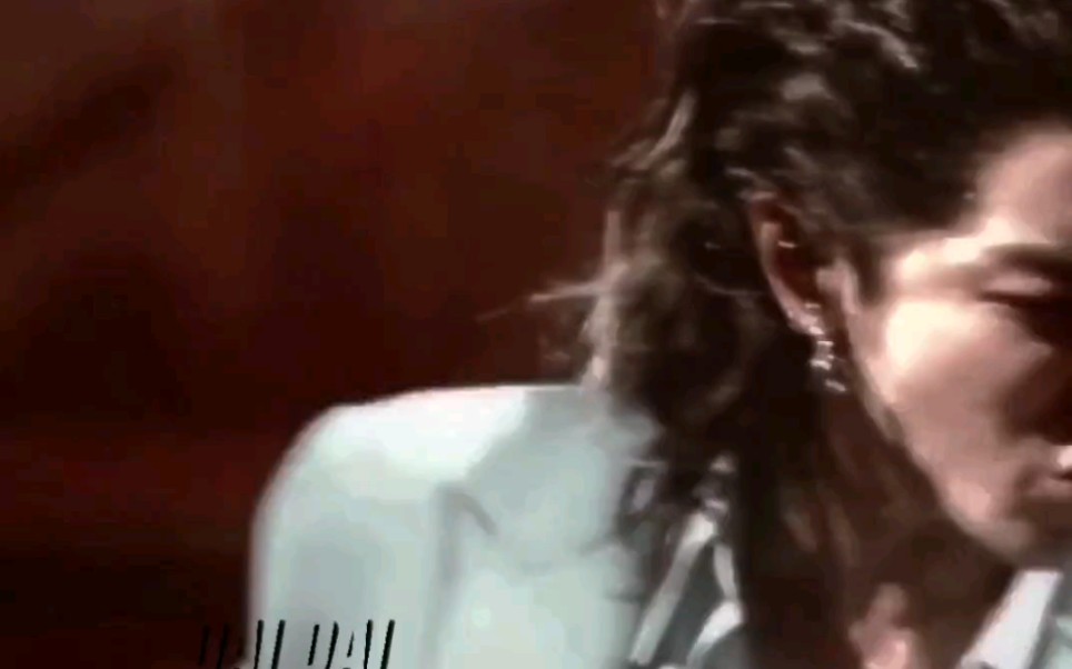 #华晨宇2021火星演唱会# 这一小段舔了几十遍了 cr见水印,侵删