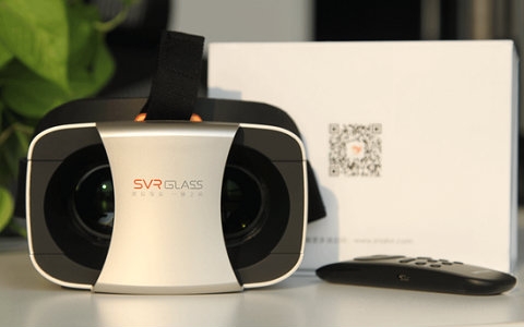 [螃蟹科技]130-乐蜗SVR GLASS 沉浸式虚拟现实眼镜