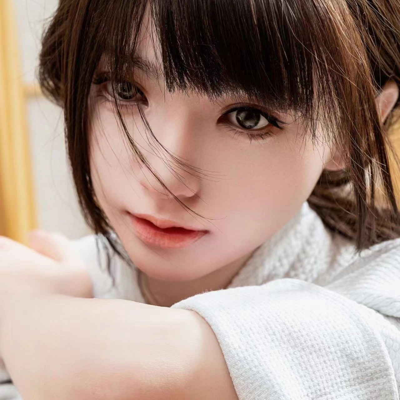 小言丽 