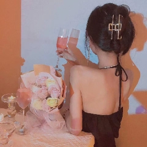 小Y奢潮 
