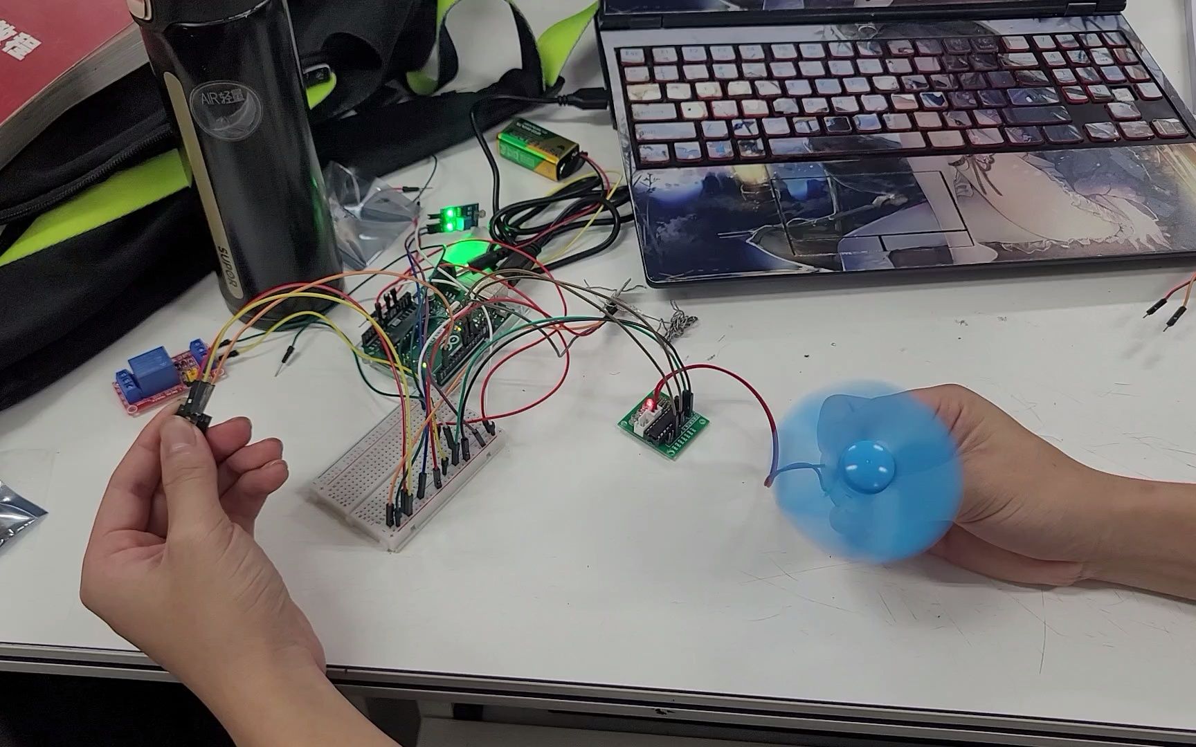 Arduino实现按钮控制小风扇的开启与关闭