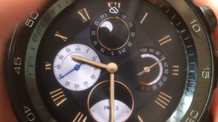 华为watch2的表盘哪种实用