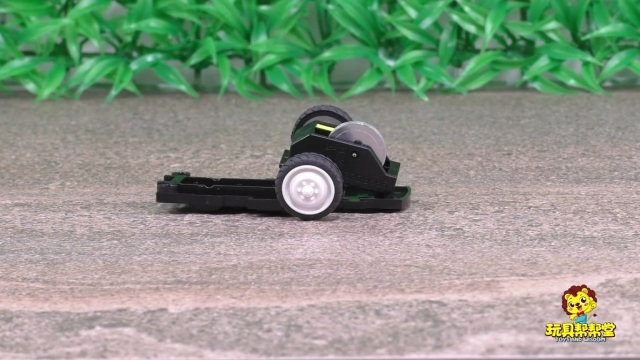 玩具拆拆乐:叉车玩具工程车定格动画片大全组装玩具车视频
