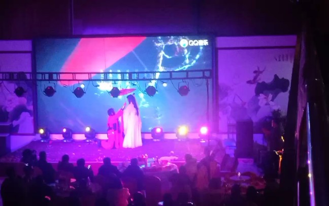 天官赐福-《悦神》学校元旦晚会の悦神舞蹈
