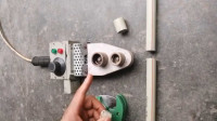 热熔器熔接管件,没有电怎样熔接呢,我教大家一个笨方法,挺实用的