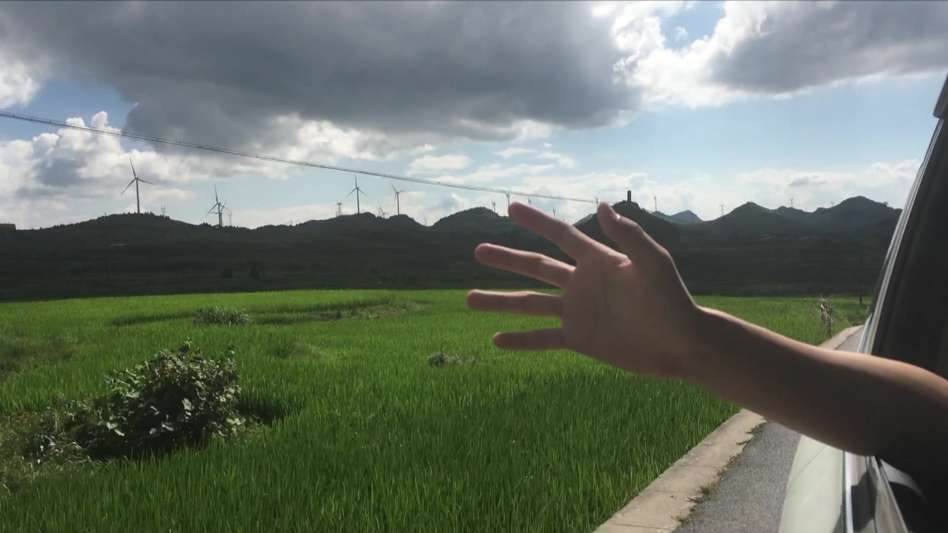 时隔一年多,几千公里行程,n个省市。我还会在路上,直至回忆终结。