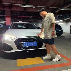 奥迪阿哲 