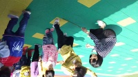 童心幼儿园中班户外活动