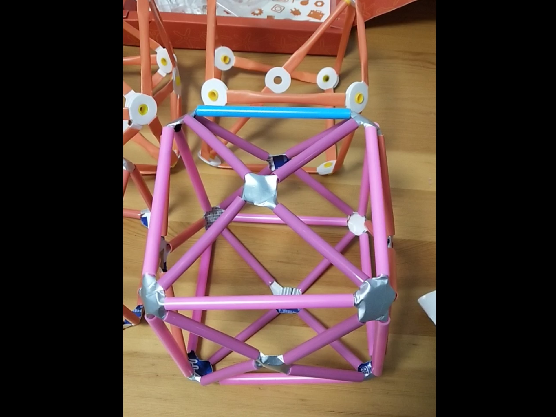 牛奶盒+吸管=晶胞模型,简单材料学结构!