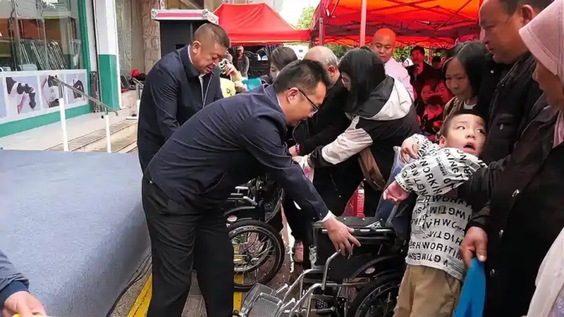 我是肢体重度残疾人,我为什么不能申请“两项补贴”