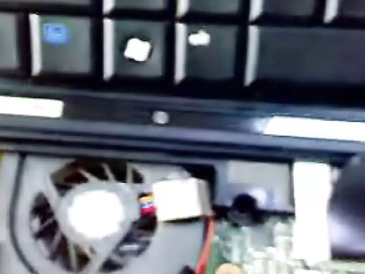 惠普 hp 6515b 拆机视频