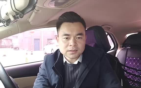 2022年交规大调整:堵车插队加塞扣3分,取消AB照扣12分降级
