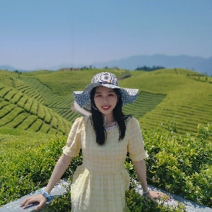 阿阿不烦 
