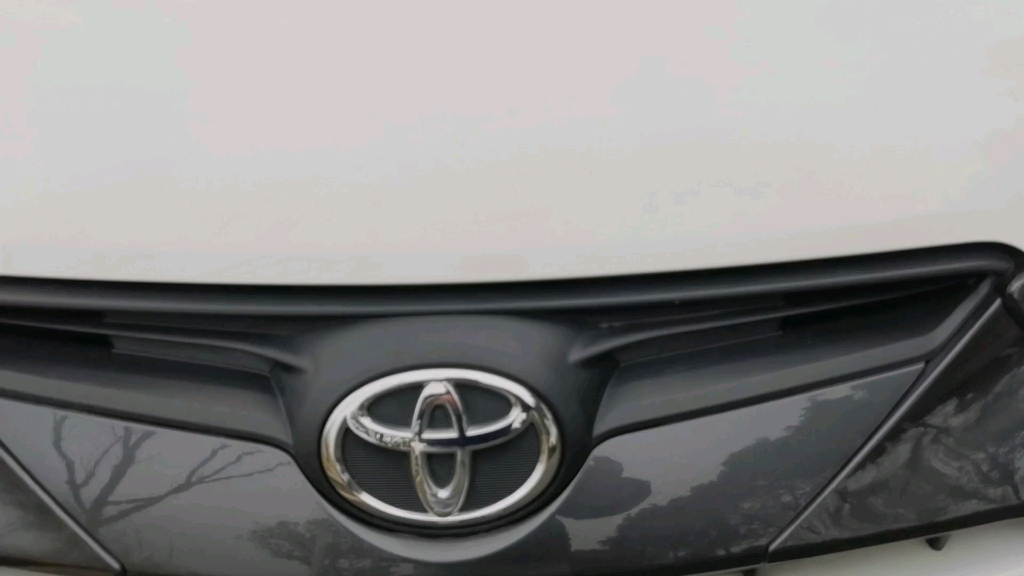 18年丰田致炫,1.5自动挡,当初新车落地近10w,防滑模式,自动启停。带...