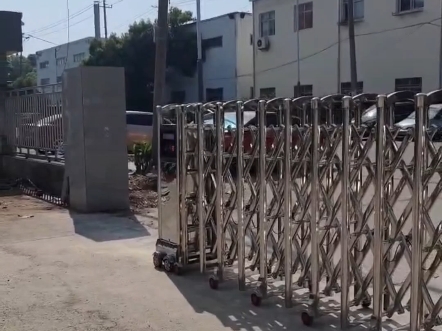 无锡电动伸缩门,无轨式不锈钢伸缩电动门